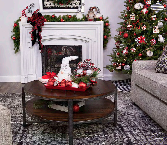 Tree Decorating Guide - design blog by HOM Furniture
