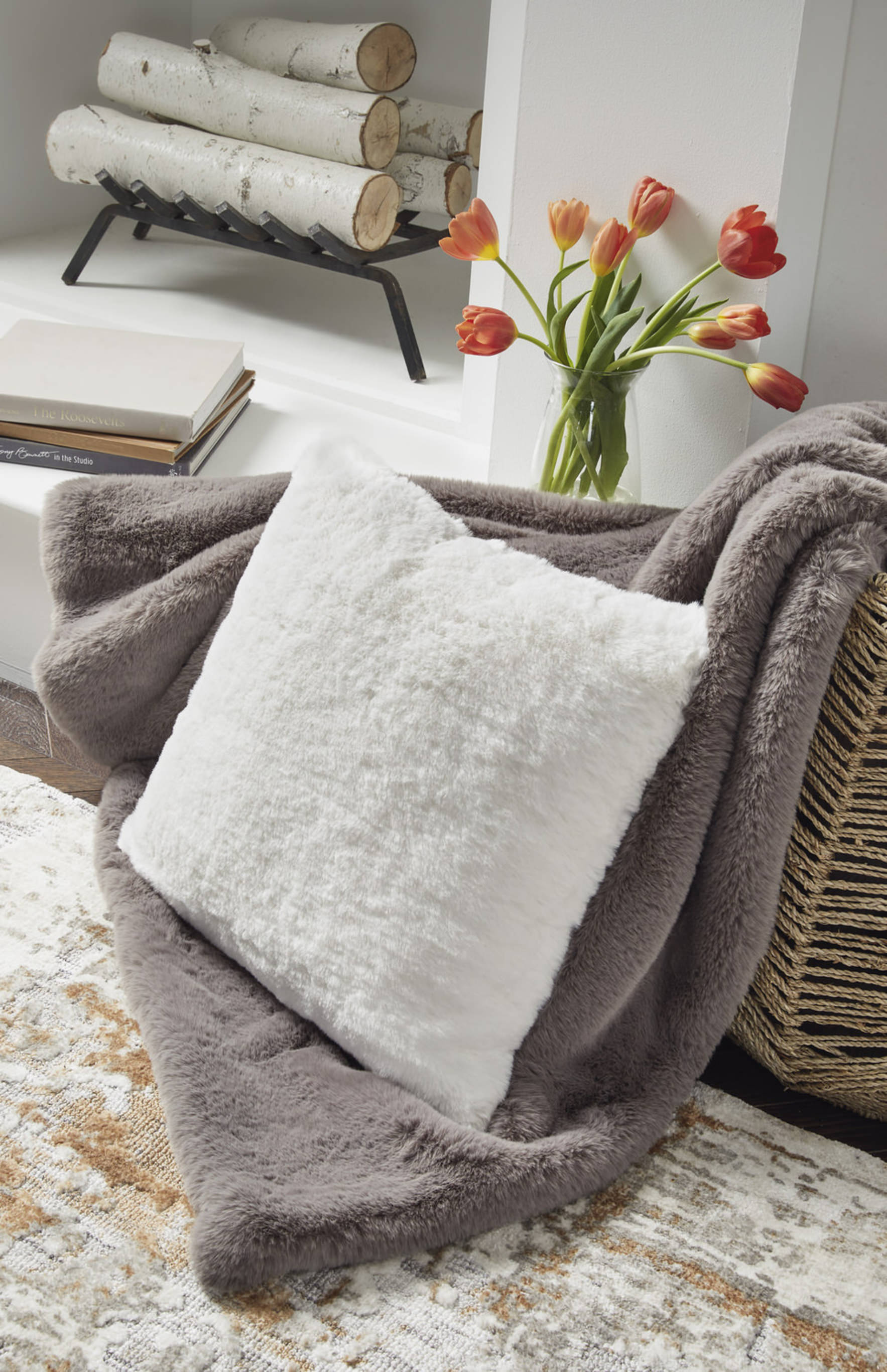 Cozy Up with Home Decor - design blog by HOM Furniture